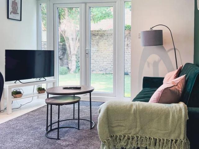 Apartment at Ashmore Road, City of Westminster