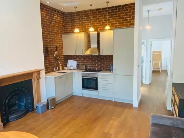 Apartment at Ashmore Road, City of Westminster