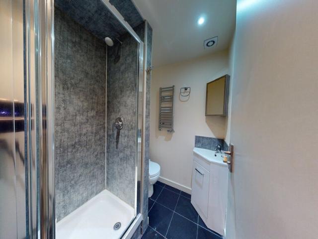 Apartment at Ashmore Road, City of Westminster