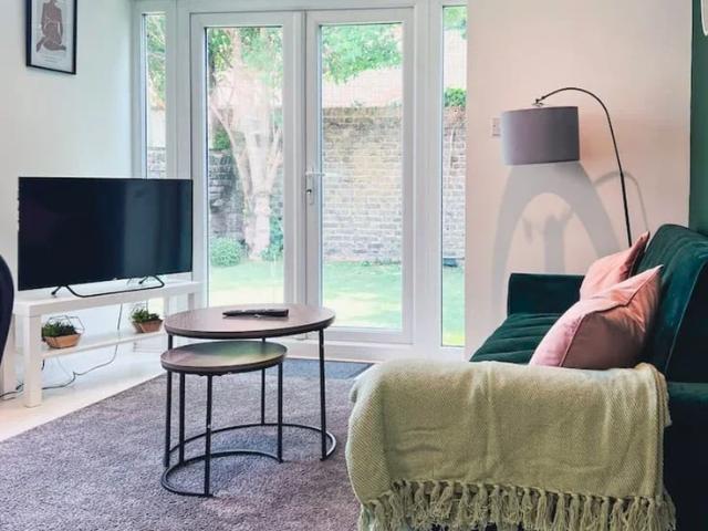 Apartment at Ashmore Road, City of Westminster