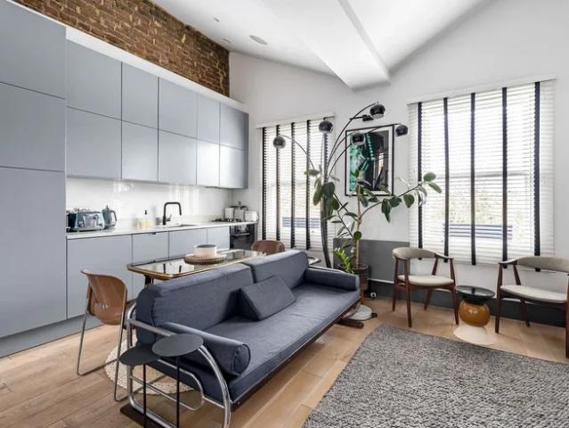 Apartment at Ashmore Road, City of Westminster