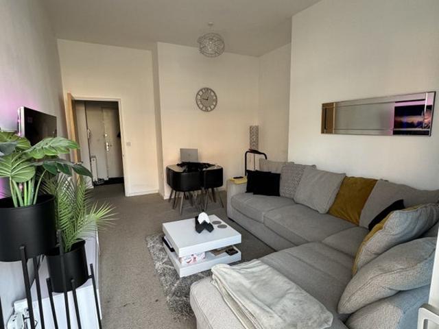 Apartment at Ashmore Road, Greater London