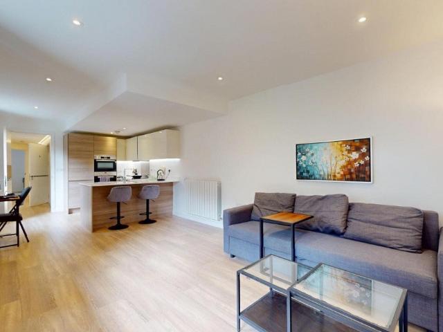 Apartment at Ashton Reach, Greater London