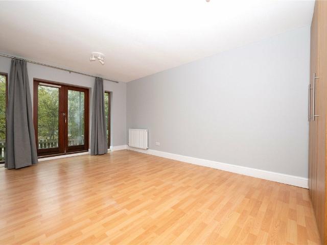 Apartment at Ashtree Court, St Albans