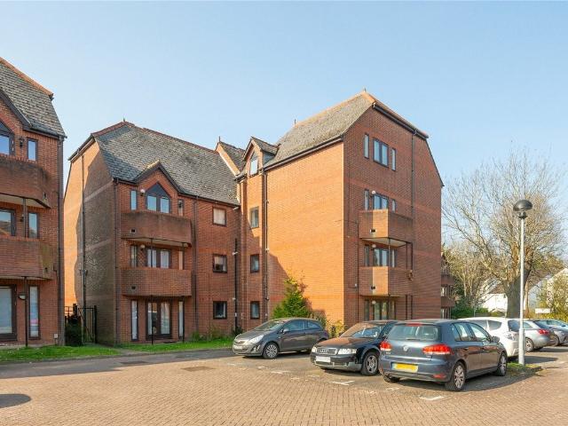 Apartment at Ashtree Court, St Albans