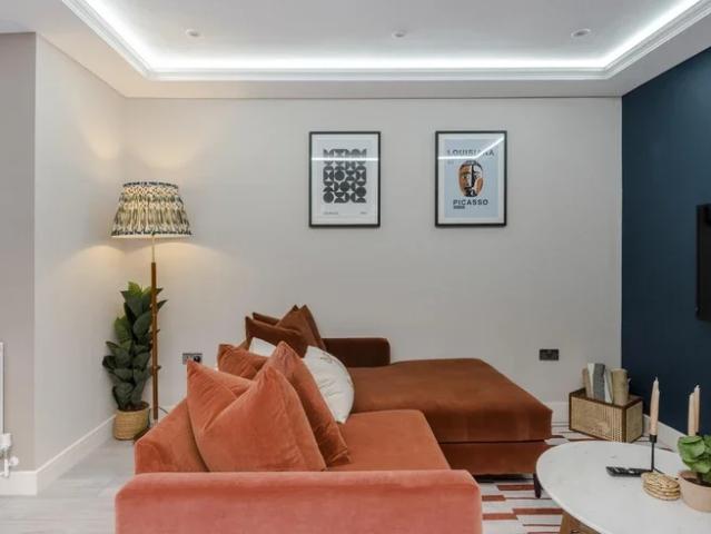 Apartment at Askew Road, Greater London