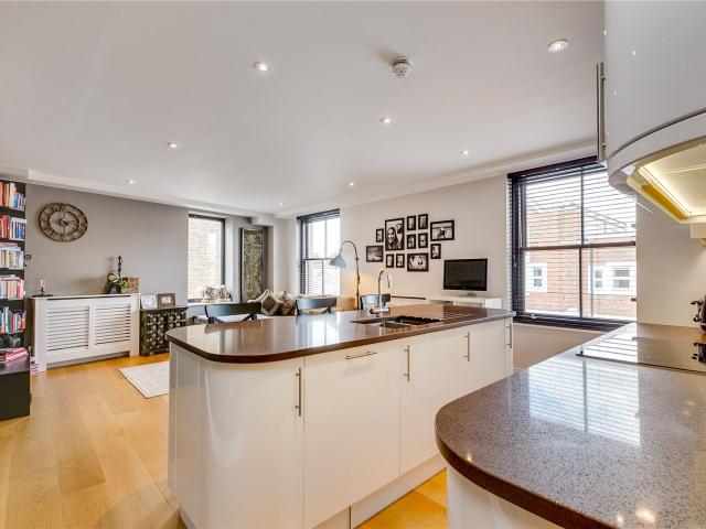 Apartment at Askew Road, Greater London