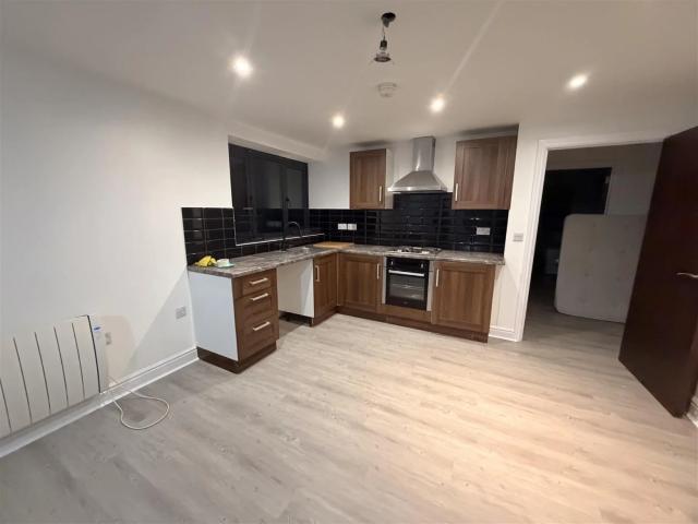 Apartment at Aspley Lane, Nottingham