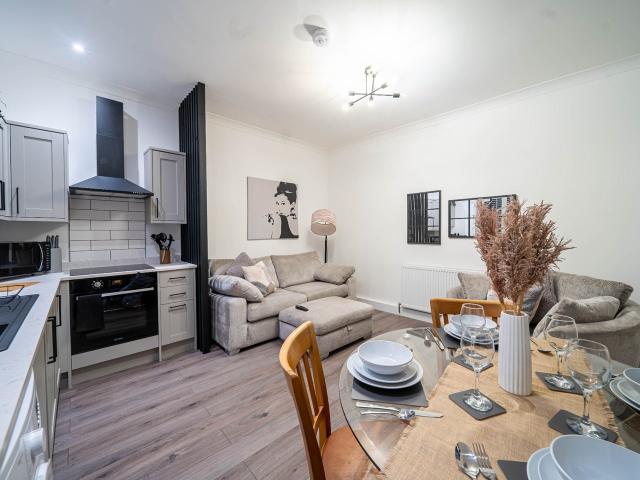Apartment at Asquith Avenue, Leeds