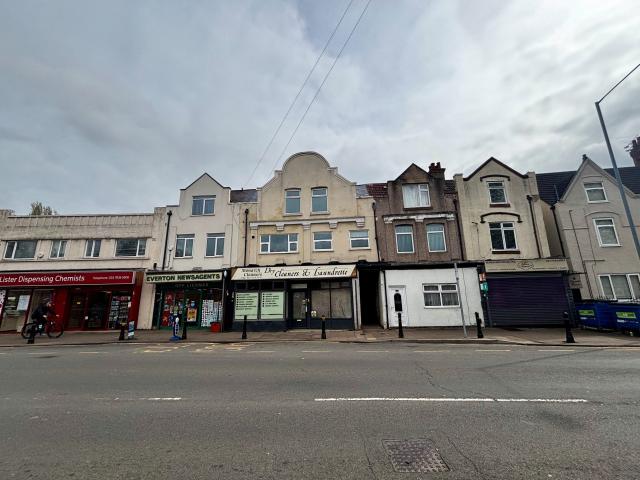 Apartment at Attleborough Road, Nuneaton and Bedworth