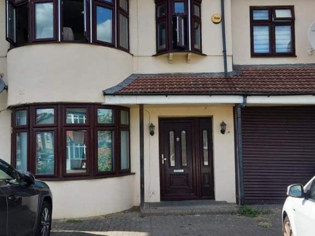 Apartment at Atherton Road, Greater London