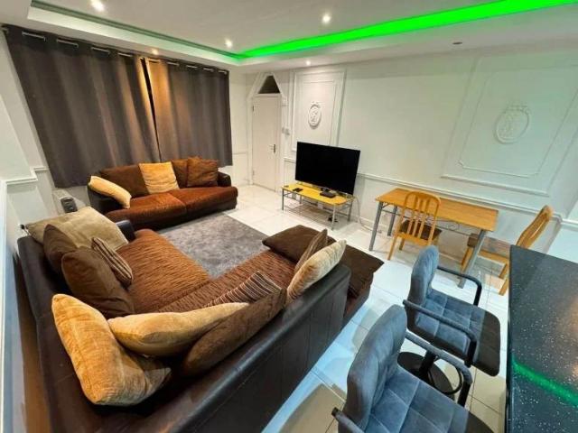Apartment at Atherton Road, Greater London