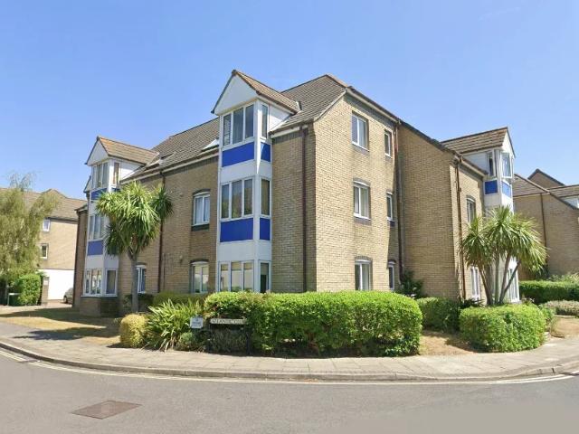 Apartment at Atlantic Close, Southampton