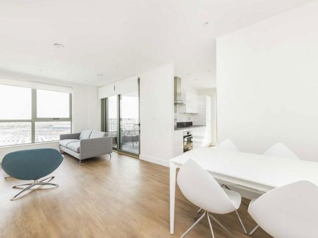 Apartment at Atlas Road Logistics Tunnel HS2, Greater London