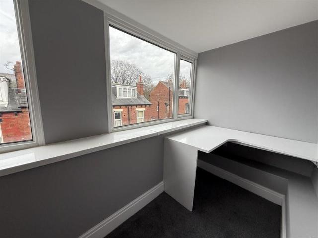 Apartment at Autumn Terrace, Leeds