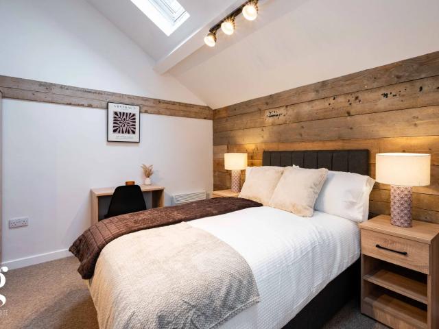 Room at Aubrey Street, Hereford