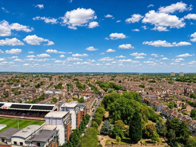 Apartment at Auckland Road, Greater London