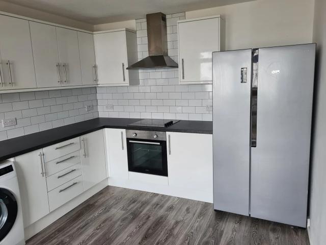 Apartment at Augustus Road, Greater London
