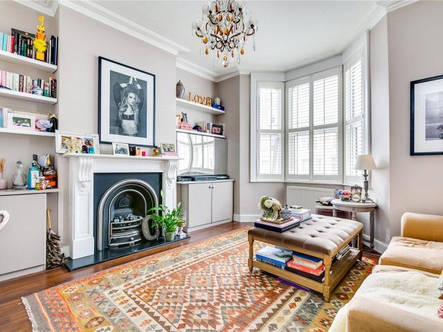 Apartment at Avalon Road, Greater London