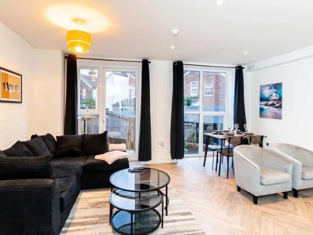 Apartment at Avebury Avenue, Tonbridge and Malling