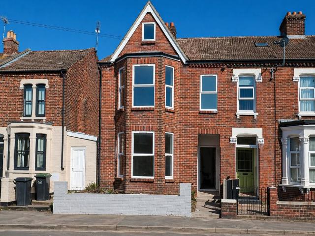 Apartment at Avenue Road, Gosport