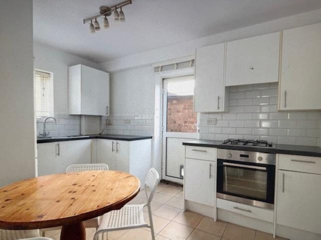 Apartment at Avenue Road, Greater London