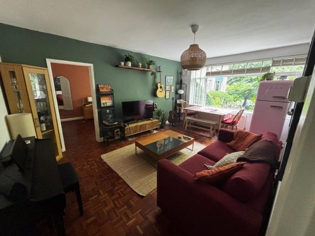 Apartment at Avenue Road, Greater London