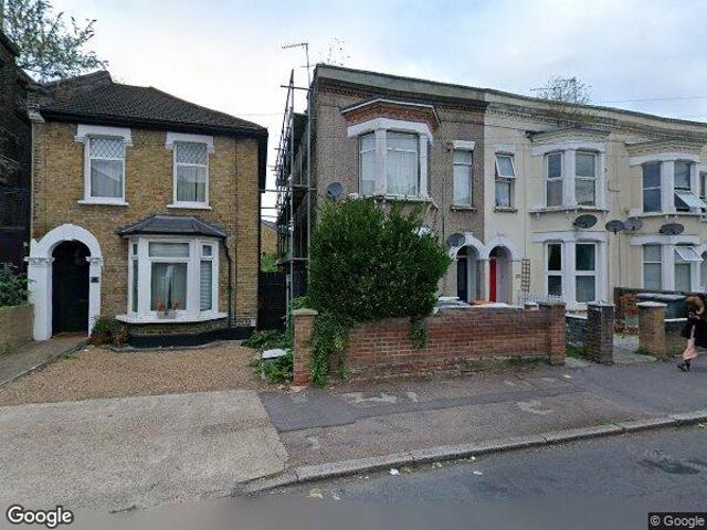 Apartment at Avenue Road, Greater London