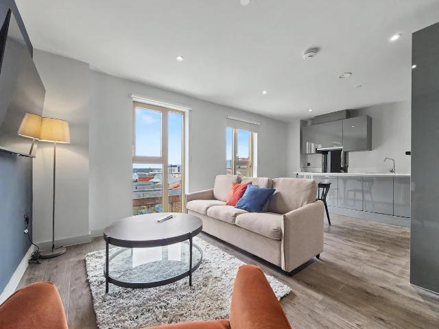 Apartment at Avenue Road, Falmouth