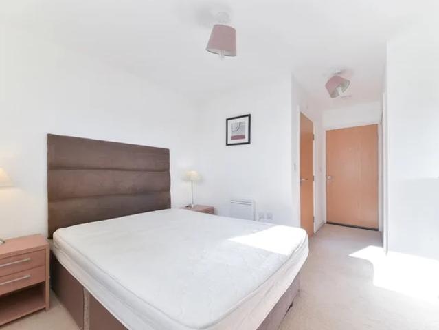 Apartment at Axe Street, Greater London