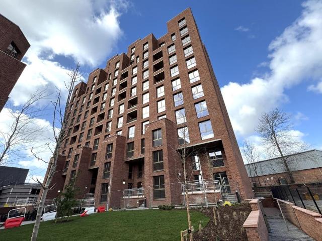Apartment at Botanical Avenue, Trafford