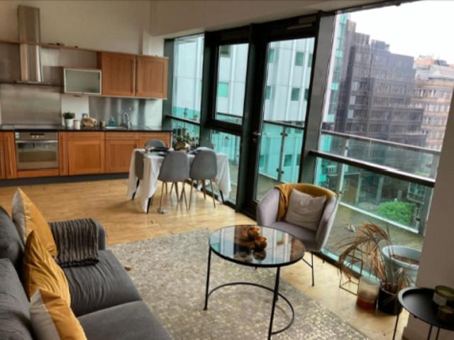 Apartment at Bothwell Street, Glasgow