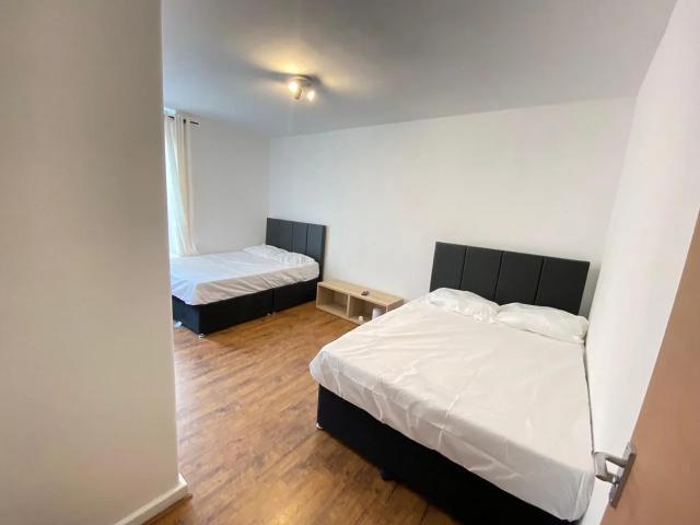 Apartment at Boundary Street, Greater London