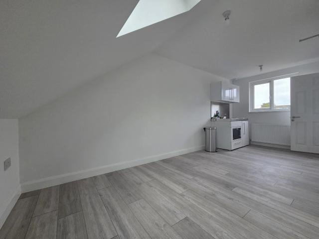 Apartment at Boundary Road, Chatham