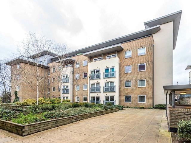 Apartment at Bounds Green Road, Greater London