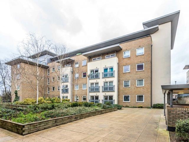 Apartment at Bounds Green Road, Greater London