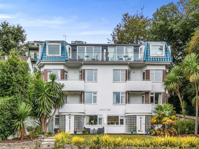 Apartment at Bourne Avenue, Bournemouth