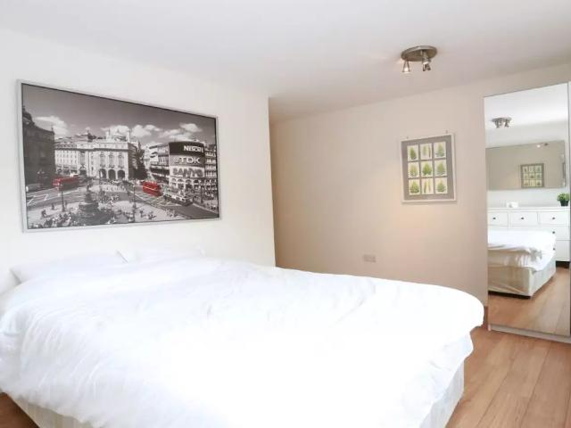 Apartment at Bow Road, Greater London