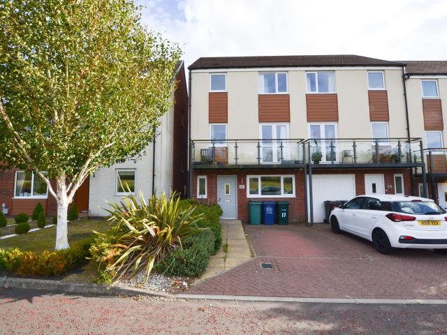 Apartment at Bowden Close, Newcastle upon Tyne