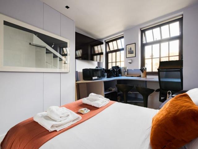 Apartment at Bowden Street, Greater London