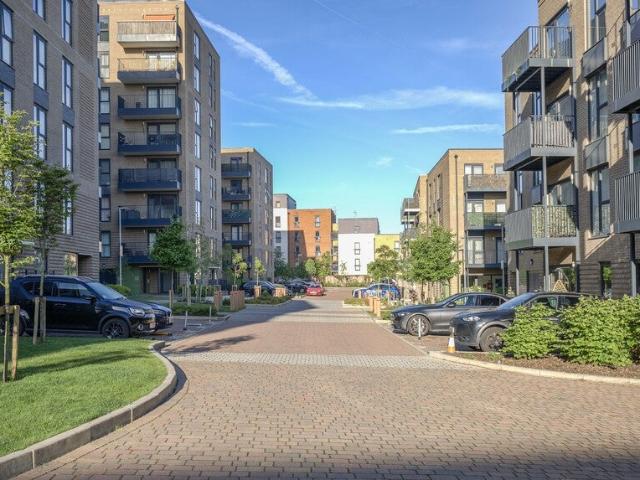 Apartment at Bowen Drive, Greater London