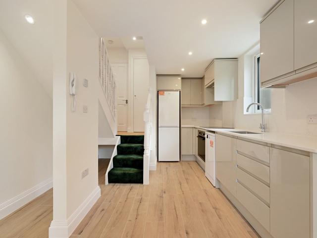 Apartment at Bowes Road, Greater London