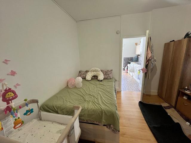 Apartment at Bowes Road, Greater London