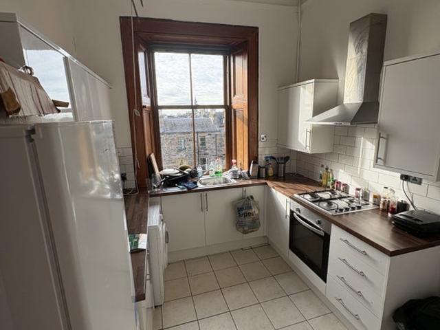 Apartment at Bowmont Terrace, Glasgow