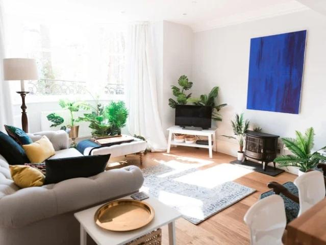 Apartment at Bowmont Gardens, Glasgow