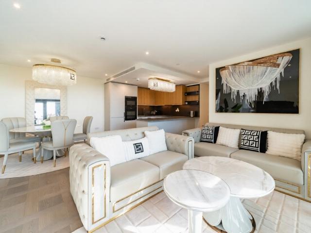 Apartment at Boxwood Gardens, Greater London
