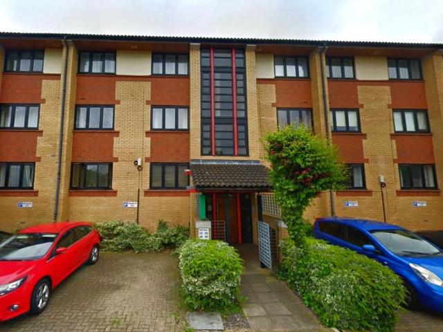 Apartment at Boycott Avenue, Milton Keynes