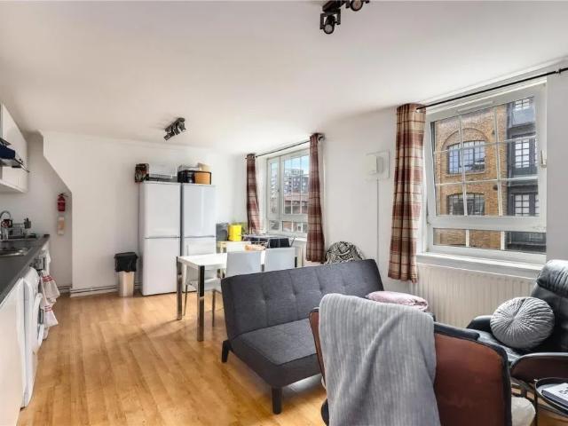 Apartment at Canter Way, Greater London