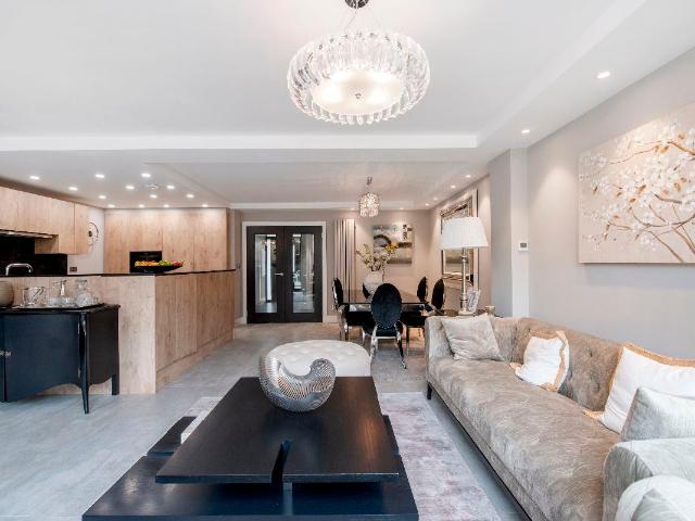 Apartment at Boydell Court, Greater London
