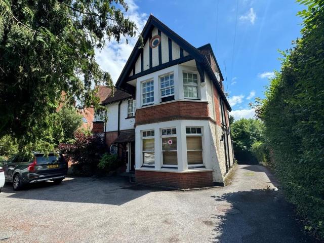 Apartment at Boyn Hill Avenue, Maidenhead